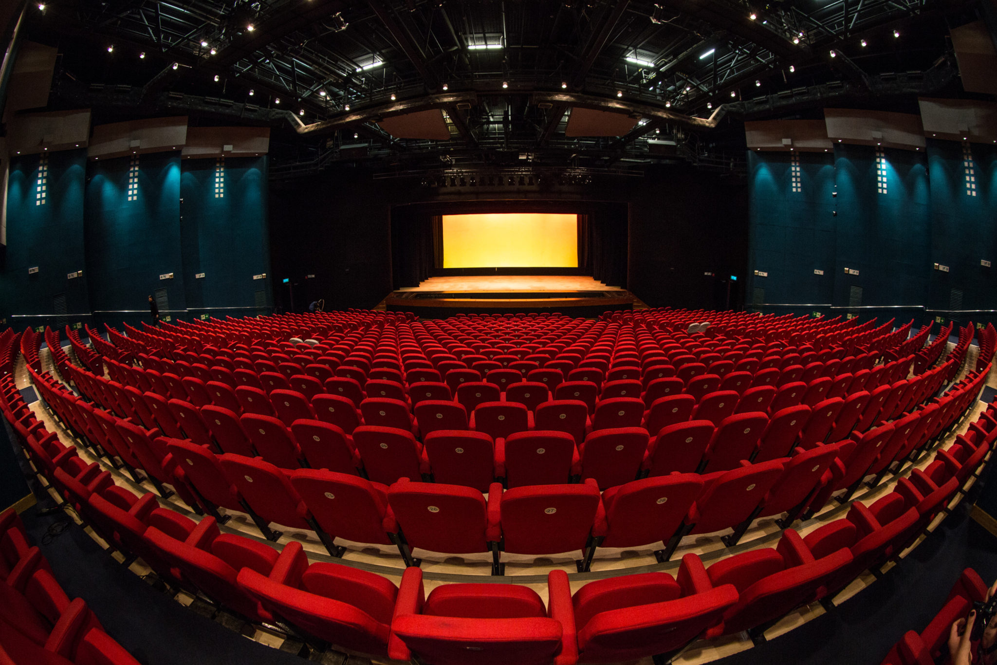 Adding a Colorful Wash to the Ko Shan Theatre (HK) - Altman Lighting